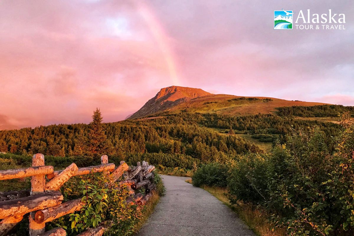 Top 5 Anchorage Hikes for Visitors | AlaskaTravel.com