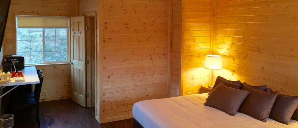 Palmer Alaska Lodging | Alaska Glacier Lodge | AlaskaTravel.com